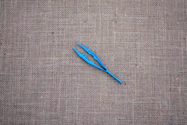 Fine Tip Plastic Forceps | Lab Dissection Tweezers